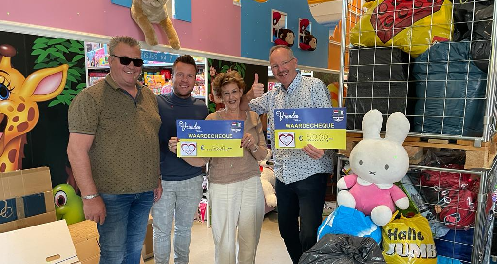 XerxesDZB speelt voor Oekraïne en haalt €5000,- op voor Stichting Blije ...